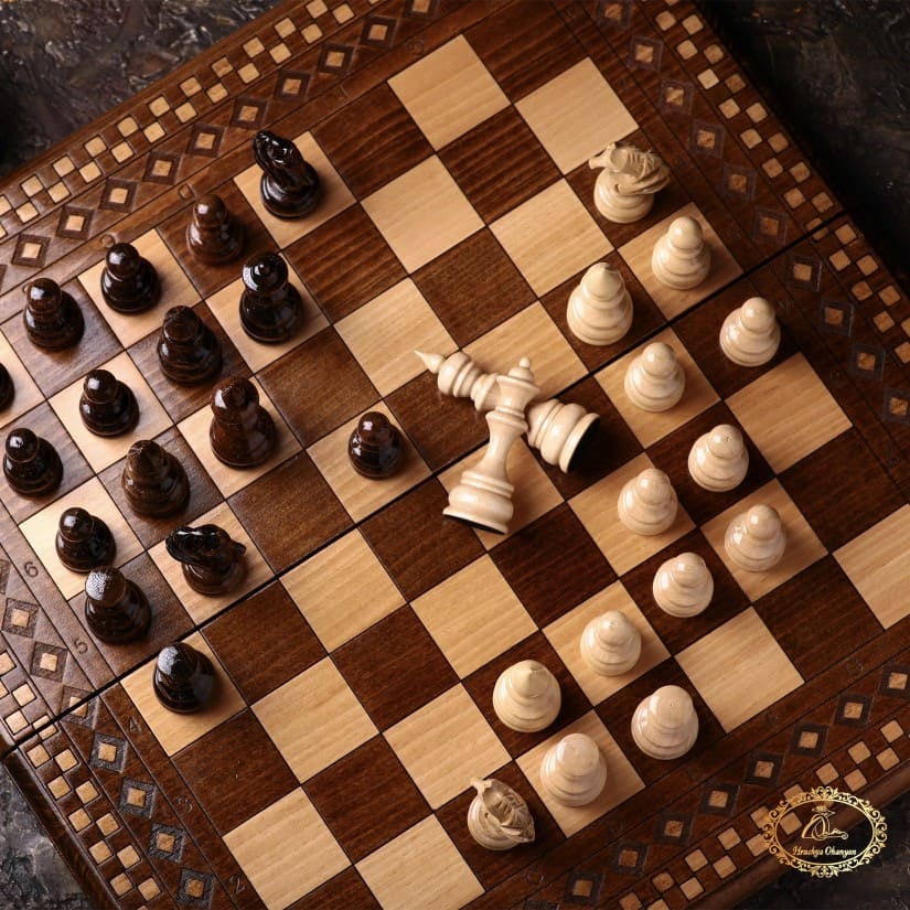 Explore our Selection of Chess Sets, Boards, Clocks, Mats & Chess Piec ...
